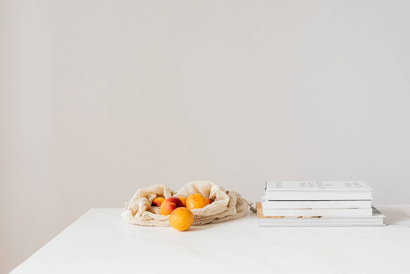 24 Summer Wardrobe Staples That Are Simple, Sustainable, and Editor ...